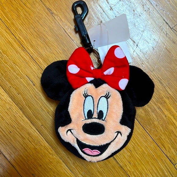 Disney | Bags | 200s Plush Minnie Mouse Coin Purse Disneyland Nwt ...